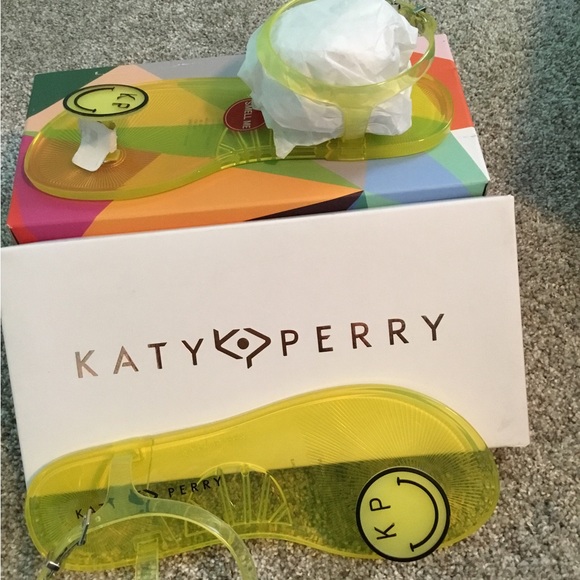 Katy Perry Collections | Shoes | Katy Perry Geii Smiley Face Yellow ...